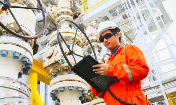 Transforming the future of work for the frontline industrial workforce